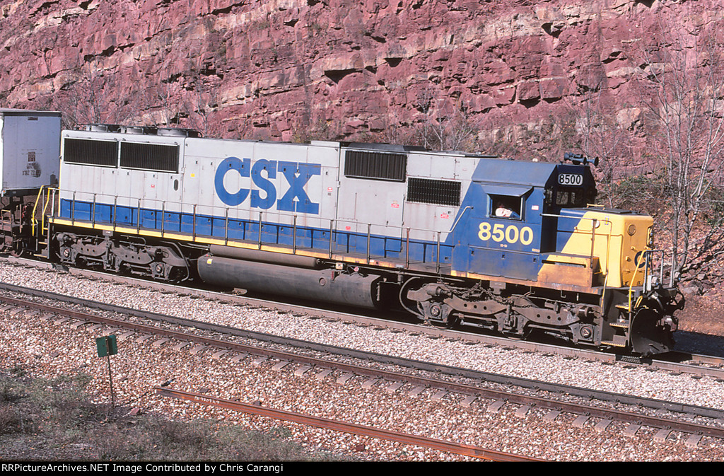 CSXT 8500